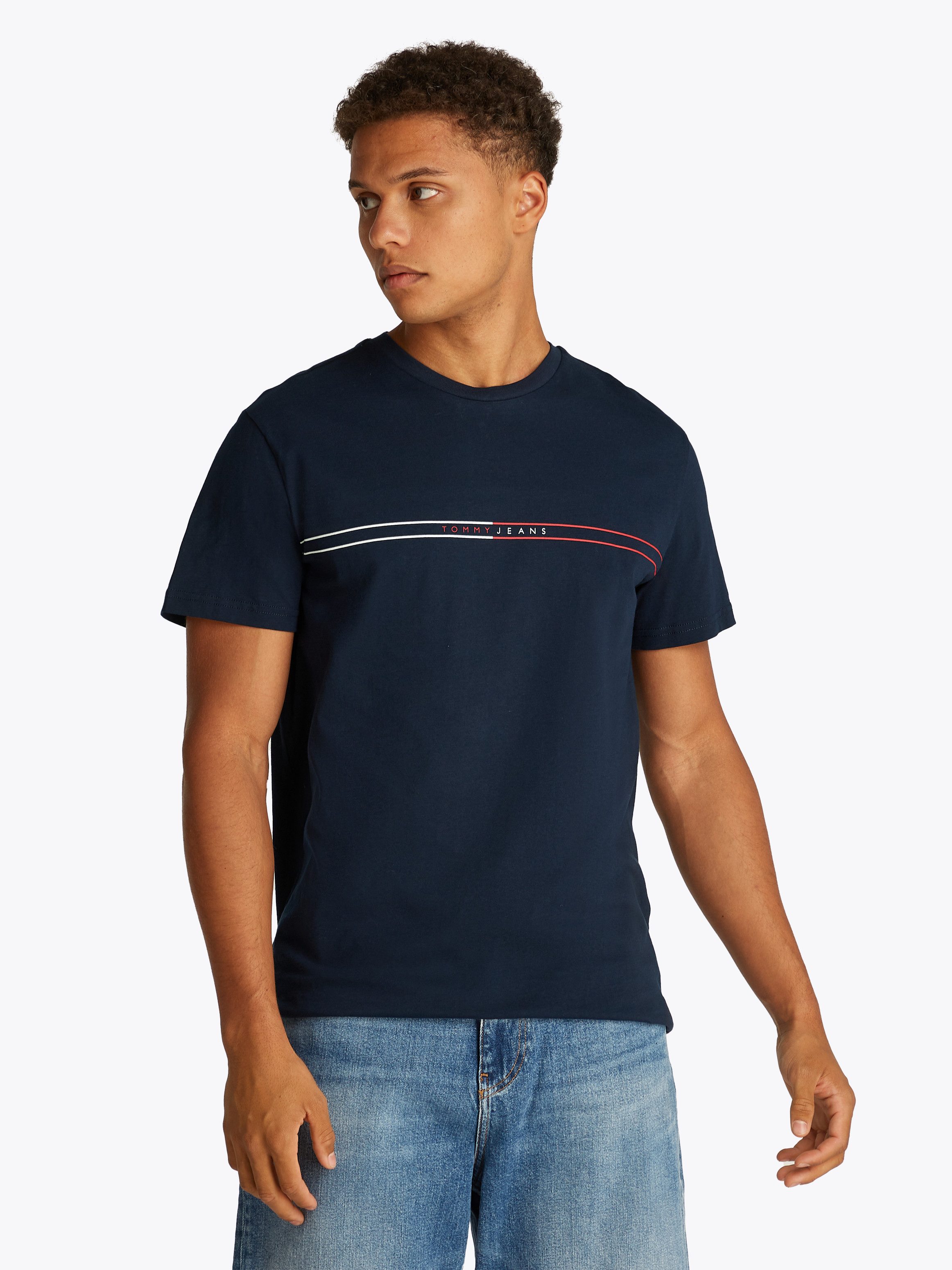 Tommy Jeans Kurzarmshirt TJM SLIM ENTRY GRAPHIC TEE EXT Mit Rundhalsausschnitt